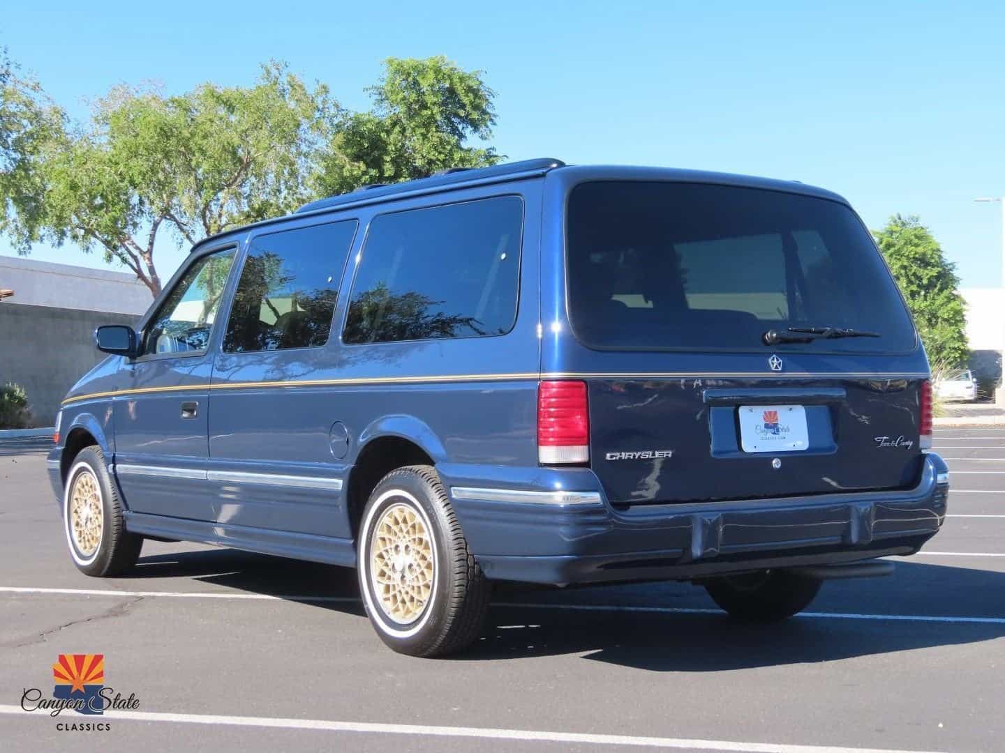 1995 Chrysler Town and Country Van- 3.8 V6- Original Leather- 1 Owner ...