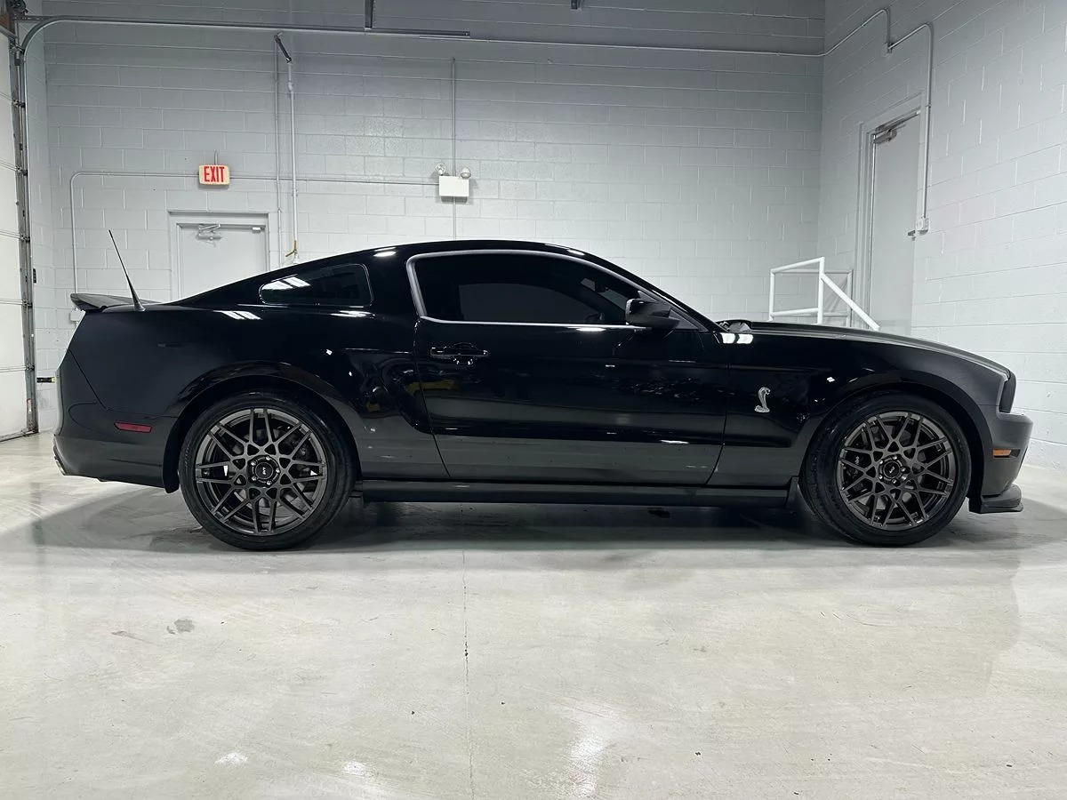 2004 Chevrolet Corvette Z06 - Commemorative Edition - Le Mans Blue ...